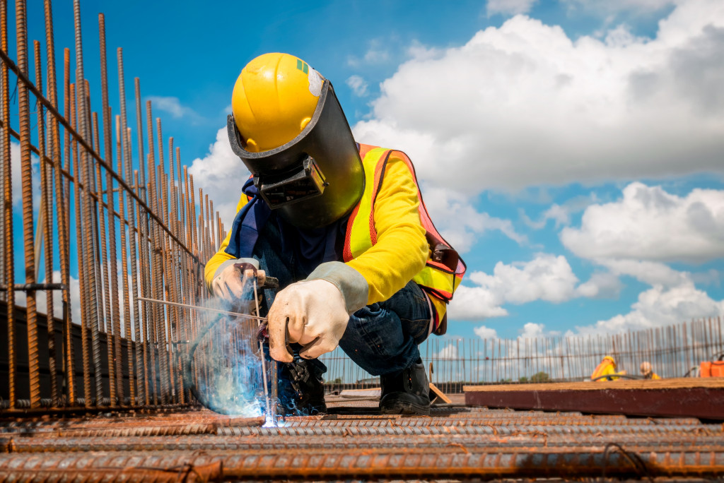Your Construction Crew: A Guide to Building Subcontractors - Sandoff